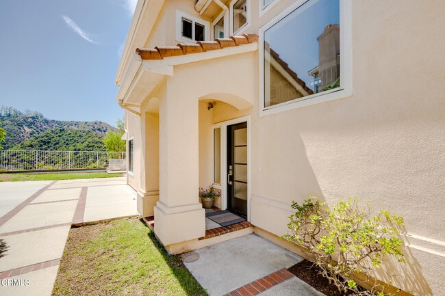 892 Calle Canta - House Rental in Glendale, CA | ForRent.com