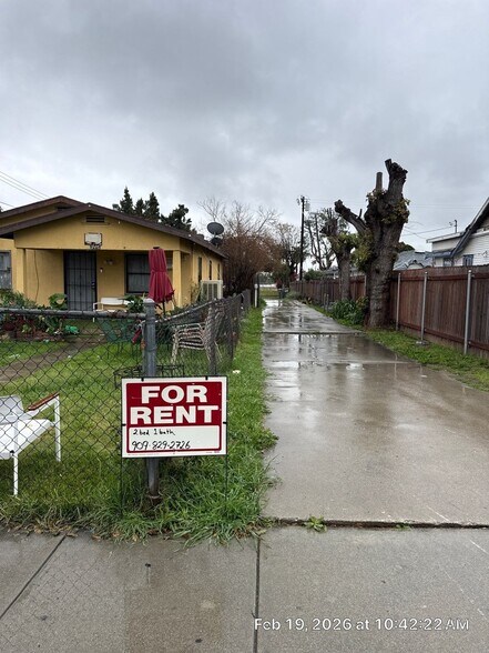 946 E Nocta St - House for Rent in Ontario, CA | ForRent.com