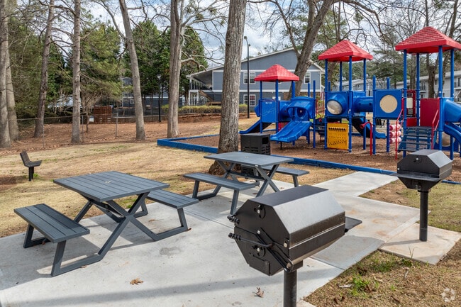 Spring Chase Apartments - Stone Mountain, GA | ForRent.com