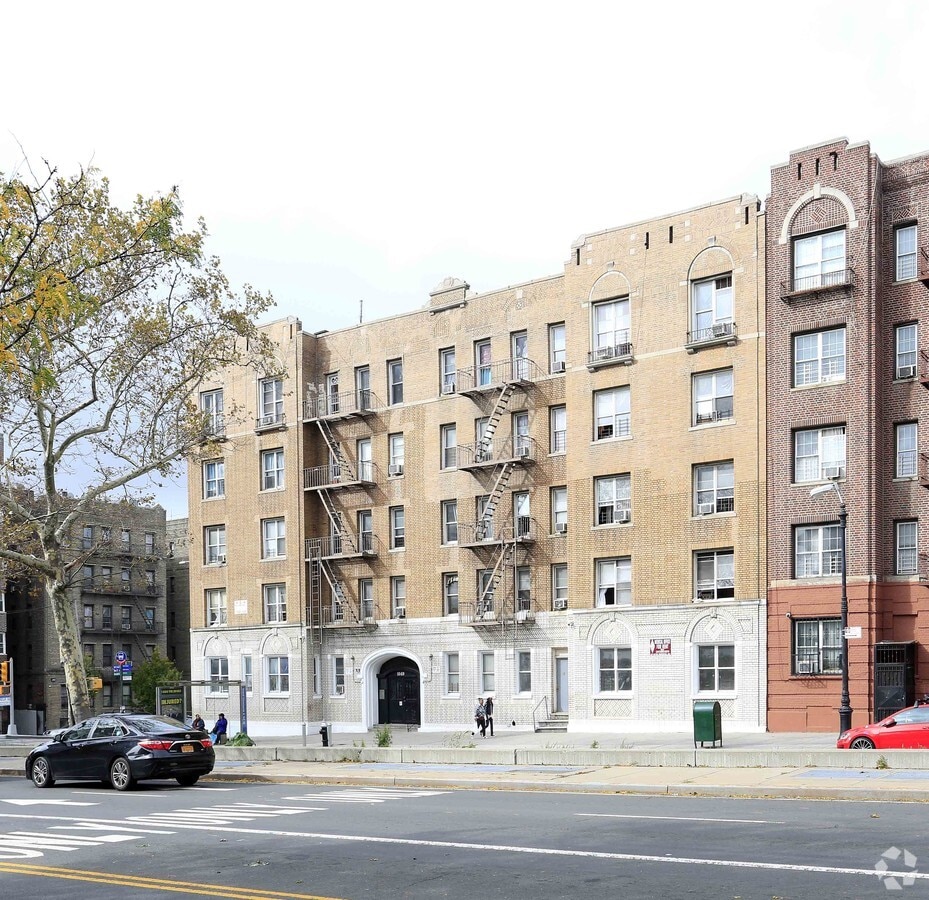 1049 Grand Concourse Apartments - Bronx, NY | ForRent.com