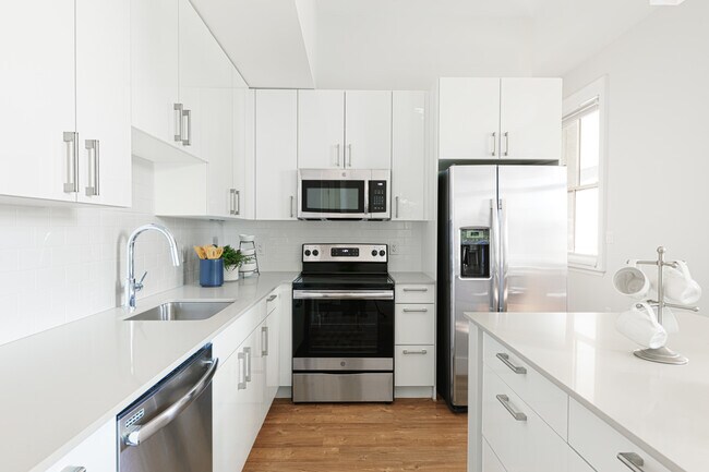 University of Massachusetts Boston | Off-Campus Housing Search