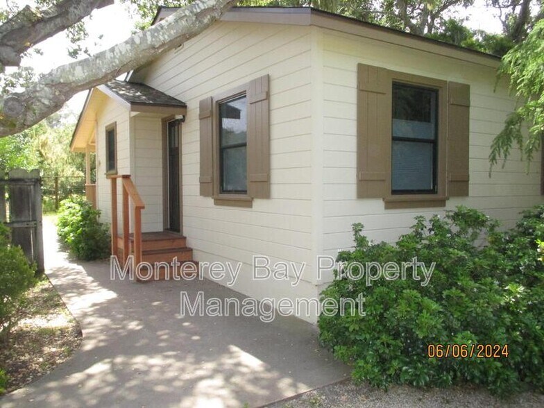 547 Asilomar Ave - House for Rent in Pacific Grove, CA | ForRent.com