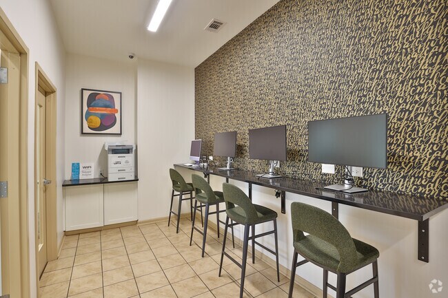 Clemson Lofts | Clemson University | Off-Campus Housing Search