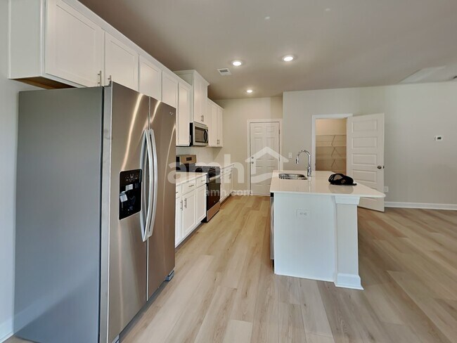 546 Crowder Pl Off-Campus Housing, Simpsonville, SC