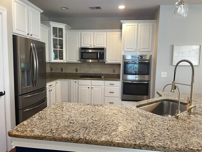 101 Shell Hall Way House - House Rental in Bluffton, SC | ForRent.com