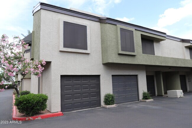 4201 N 20th St Unit 213 - Apartment for Rent | Phoenix, AZ | Starting ...