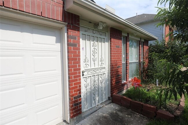 9359 Starfire Ln - House for Rent in Houston, TX | ForRent.com