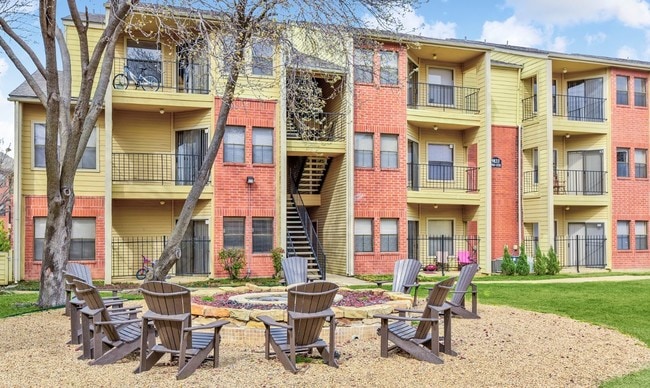 Heritage at Valley Ranch Apartments For Rent in Irving, TX | ForRent.com