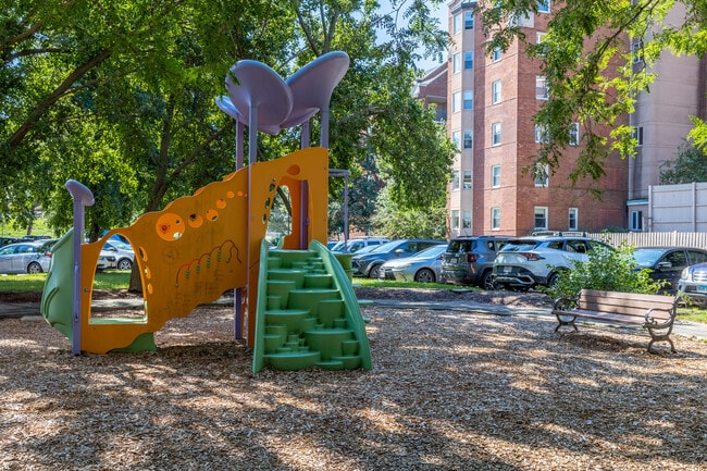 Harbor Point Apartments - Boston, MA | ForRent.com