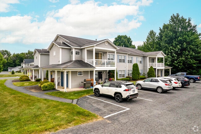 Center Pointe at Radisson Apartments - Baldwinsville, NY | ForRent.com
