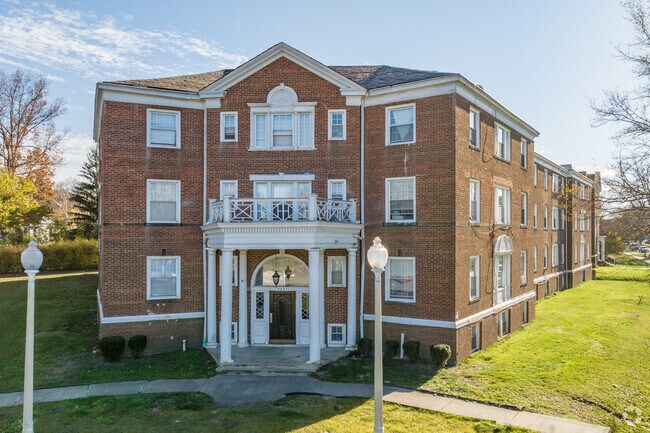 The Larchmere Apartments - Cleveland, OH | ForRent.com