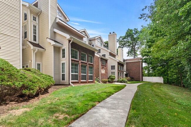 279 Carriage Crossing Ln Unit 279 carriage crossing - Condo for Rent in ...