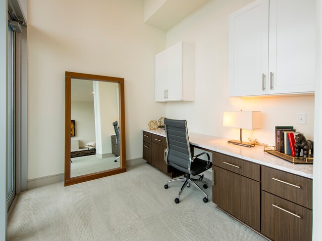 Latitude Med Center Apartments | Rice University | Off-Campus Housing ...