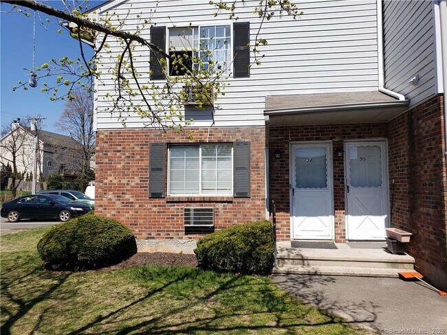 975 Meriden Rd Unit 98 - Condo for Rent in Waterbury, CT | ForRent.com