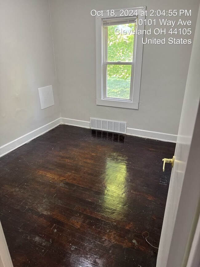 "Charming 2 Bed, 1 Bath Single Family Prop... - House Rental in ...