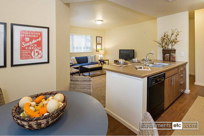 Copper Gate Apartments For Rent in Auburn, WA | ForRent.com