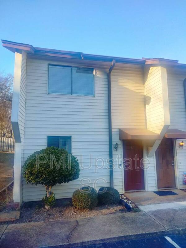 100 Buttercup Way Off-Campus Housing, Taylors, SC