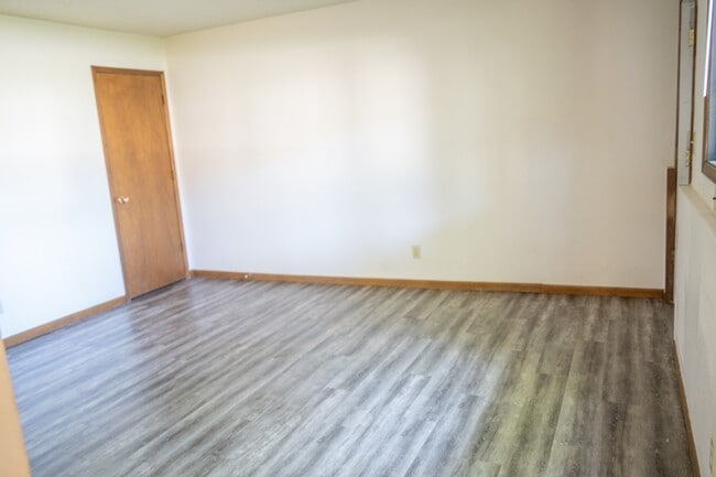 4406 Castlewood Pl Unit 1 Off-Campus Housing, Ames, IA