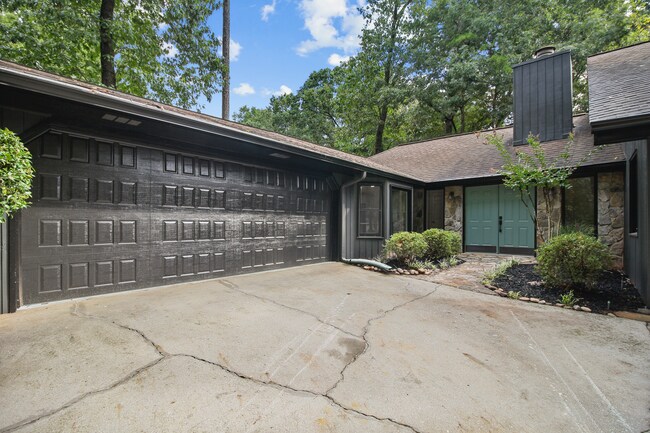 550 Spender Trce - House Rental in Atlanta, GA | ForRent.com