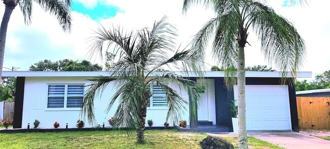 1619 Linwood Dr Off-Campus Housing, Clearwater, FL