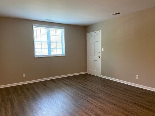 2 Bedroom, 1 Bathroom Condo in High Point! - Condo for Rent in High ...