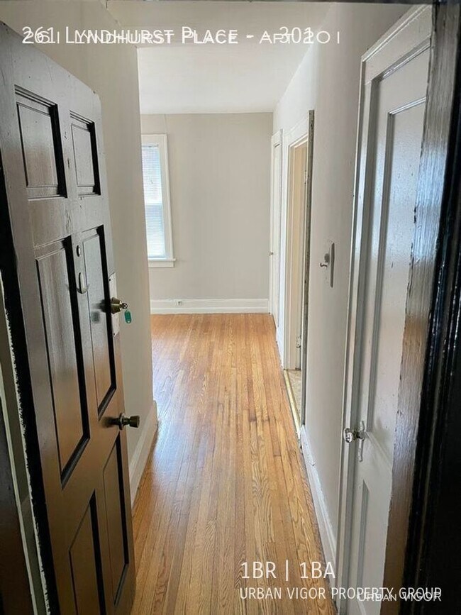 1 Bedroom - Downtown Lexington, KY- A Bloc... Unit 301 - Lexington, KY ...