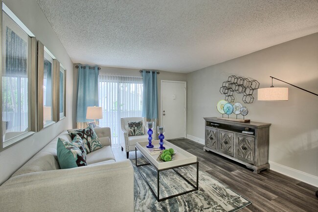 The Park at Avanti Apartments For Rent in Tampa, FL | ForRent.com