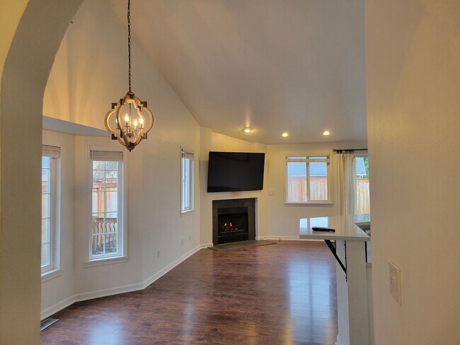 Cozy 3 bedroom 2 bath Rambler - House Rental in Maple Valley, WA | ForRent.com