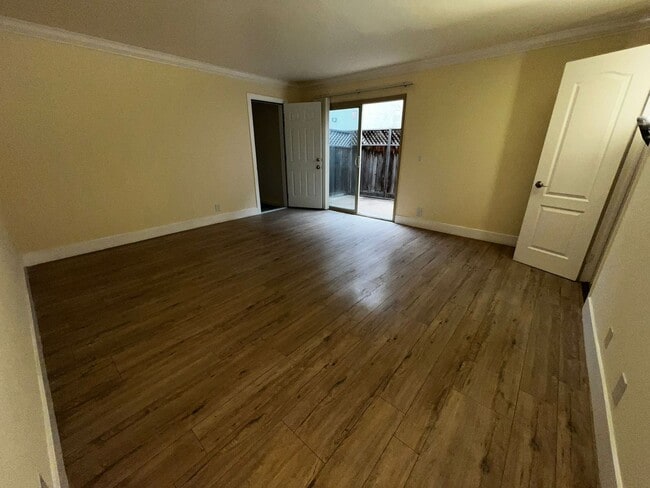 Upgraded Condo with 1 Attached Garage & Private yard. Gated Complex ...