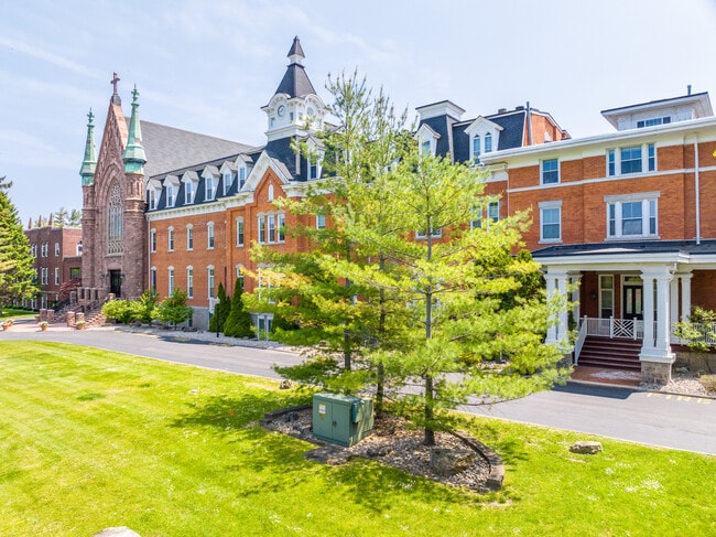 Chapel Hill Apartments For Rent in Rochester, NY | ForRent.com