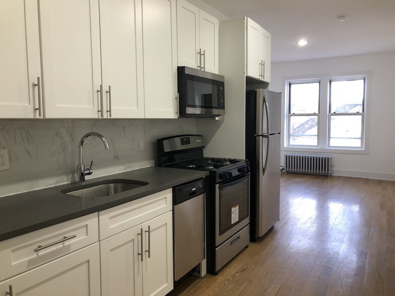156 Broadway Unit 22Q - Condo for Rent in Bayonne, NJ | ForRent.com