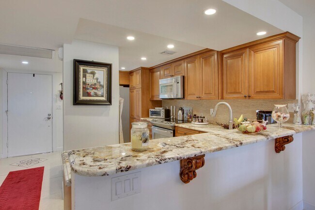 6 Royal Palm Way Unit 201 - Condo for Rent in Boca Raton, FL | ForRent.com