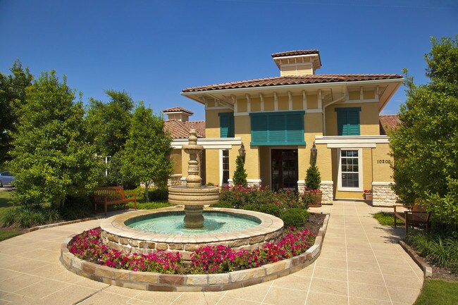 Estancia At Ridgeview Ranch Apartments For Rent in Plano, TX | ForRent.com