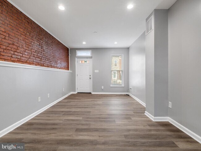 444 N Patterson Park Ave Townhome - Townhome Rental in Baltimore MD ...