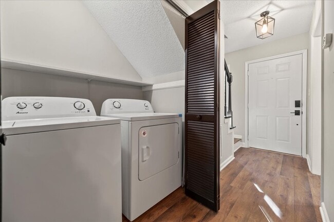 5508 Kaplan Dr Off-Campus Housing, Raleigh, NC