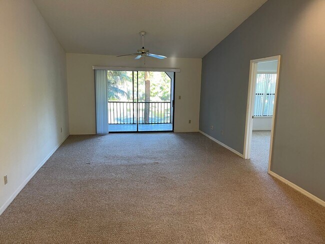 ANNUAL RENTAL - OASIS-2 BED 2 BATH 2ND FLOOR Unit 2224 - Condo for Rent ...
