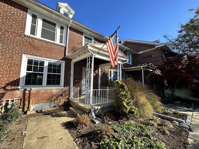 3 br, 1 bath House - 389 Oak Terrace - House Rental in Reading, PA ...