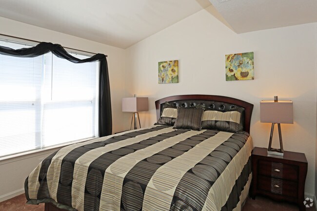 Mariner's Watch Apartments For Rent in Norfolk, VA | ForRent.com