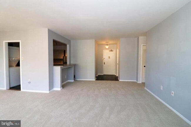 3705 S George Mason Dr Unit 2117S Off-Campus Housing, Falls Church, VA