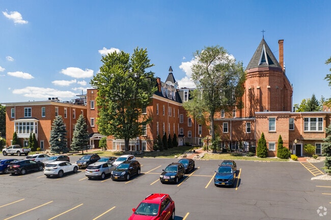 Chapel Hill Apartments For Rent in Rochester, NY | ForRent.com