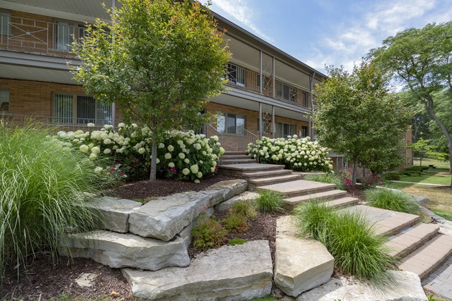Ann Arbor Woods Apartments For Rent in Ann Arbor, MI | ForRent.com Ann Arbor Woods Apartments For Rent in Ann Arbor, MI | ForRent.com