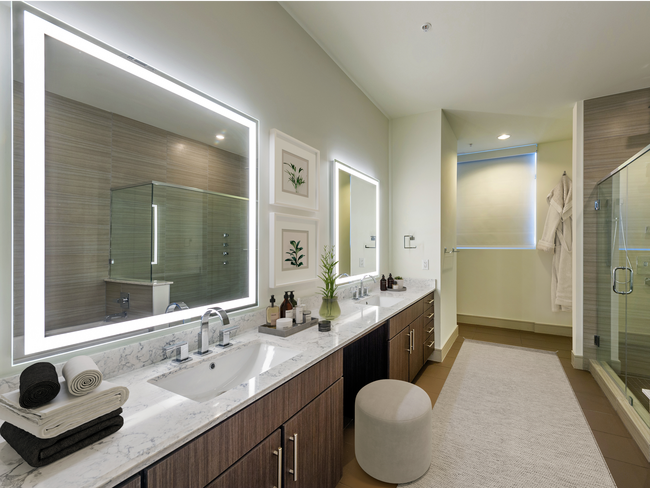 Latitude Med Center Apartments | Rice University | Off-Campus Housing ...