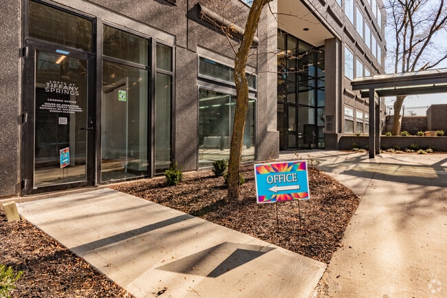 Lofts at Tiffany Springs - Kansas City, MO | ForRent.com