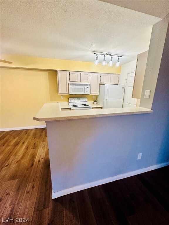 231 W Horizon Ridge Pkwy Condo Unit 2127 - Condo for Rent in Henderson ...