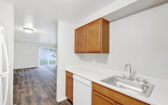 Maple Crossing Apartments - Maple Valley, WA | ForRent.com