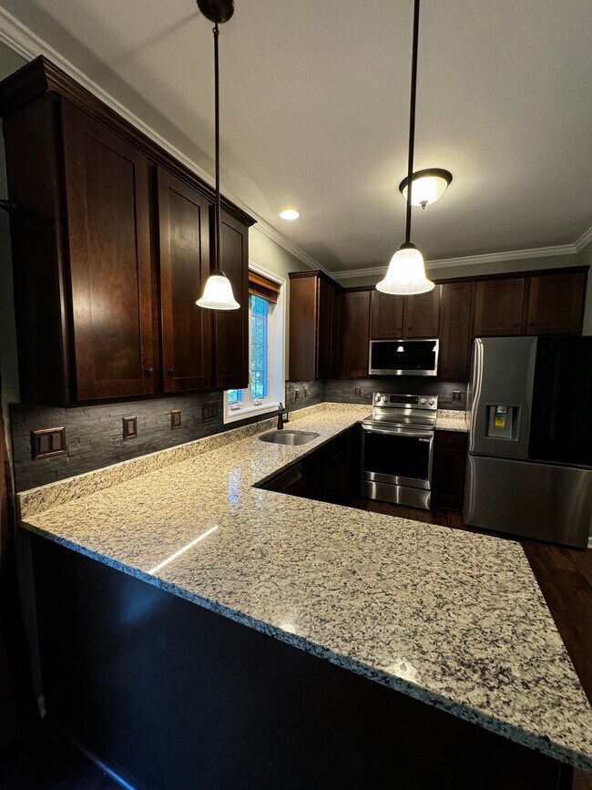 201 Maple Ave Ext Casa Adosada- Townhome en Alquiler en Schenectady NY ...