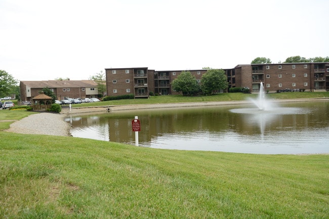 Crescent Ridge Apartments For Rent in Crescent Springs, KY | ForRent.com