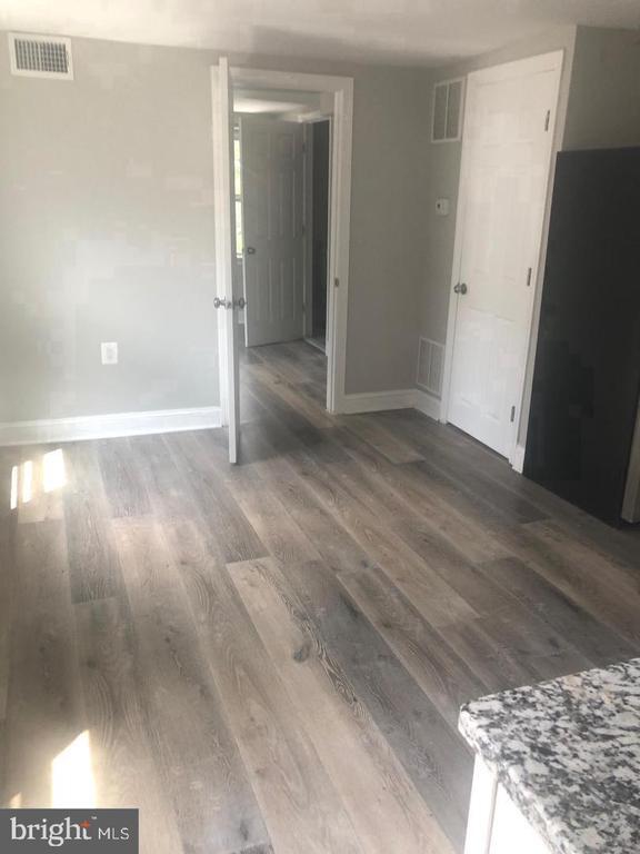 317 Reed St Off-Campus Housing, Philadelphia, PA