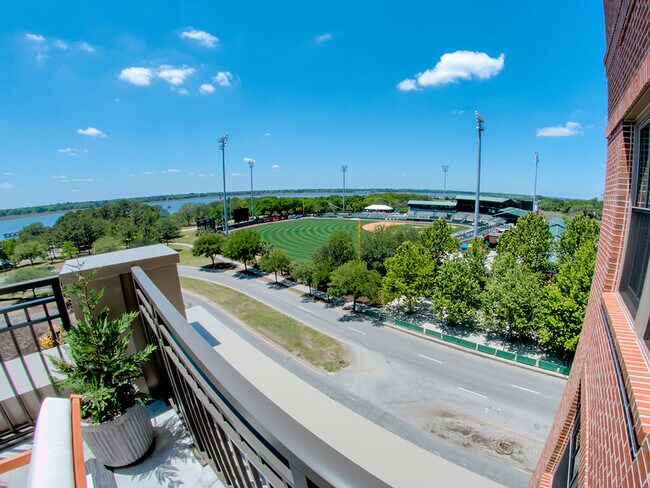 Caroline Apartments - Charleston, SC | ForRent.com