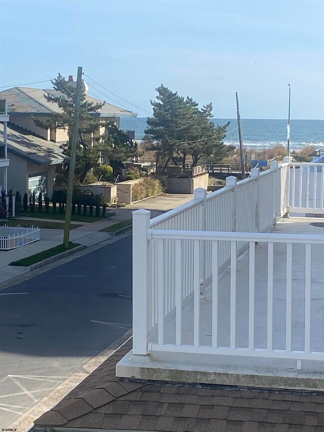 104 S Frankfort Ave Condo Unit 3 - Condo for Rent in Ventnor City, NJ ...